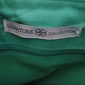 Avon Signature Collection | Bags | Avon Signiture Collection Green ...